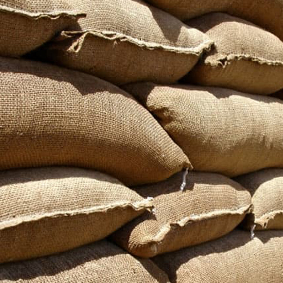 Hessian Sand Bags | Biodegradable Flood Defence & Stabilisation | The ...